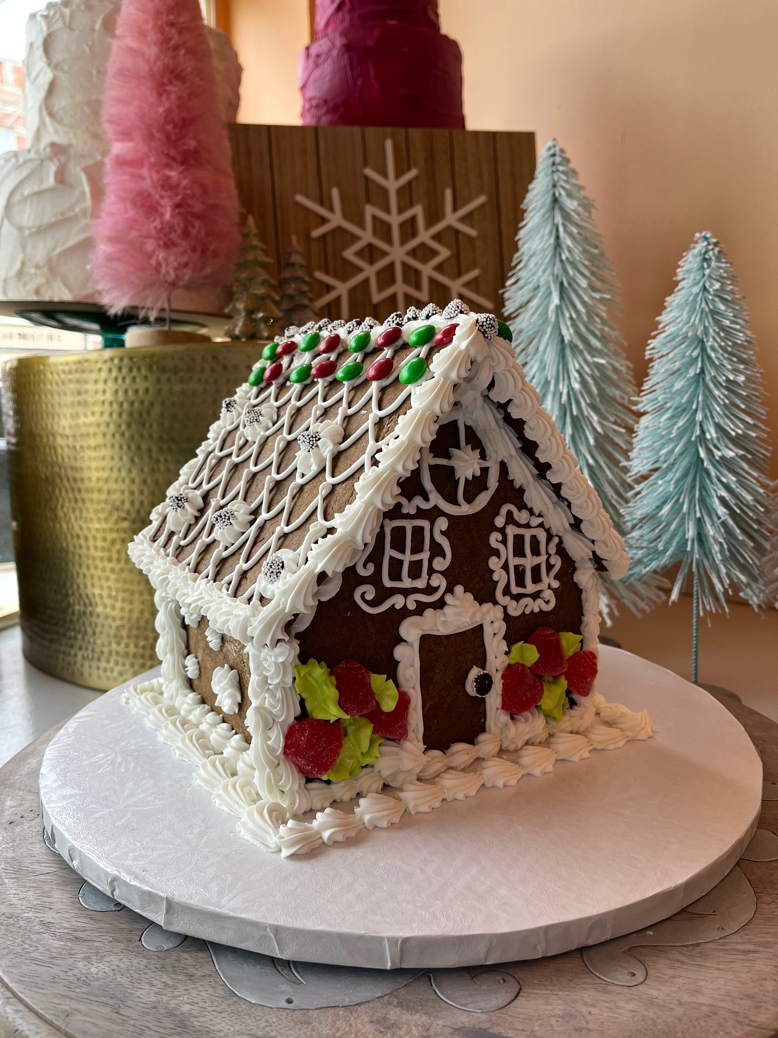 Gingerbread House Centerpiece Display (fully built & decorated) | My Site